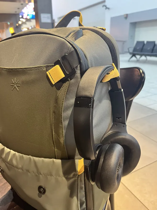 2023 Tropicfeel Hive Backpack Review [In-Depth & Unbiased]